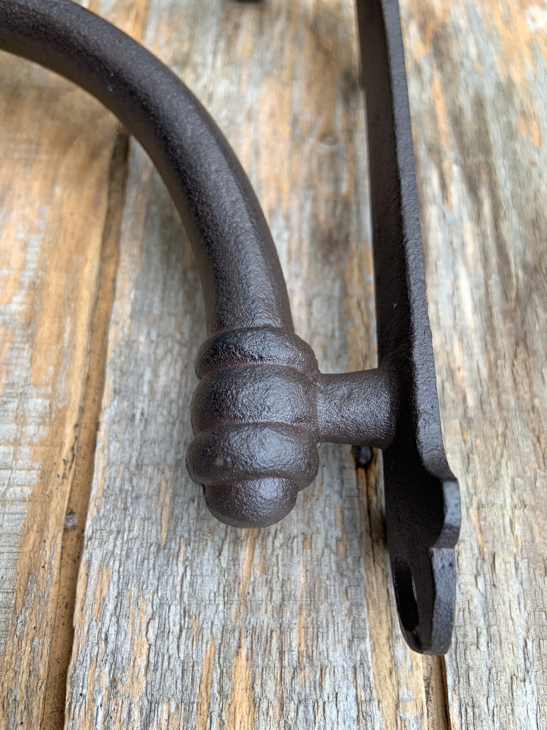 Pair Cast Iron Shelf Bracket / Rustic Farmhouse Industrial | Etsy