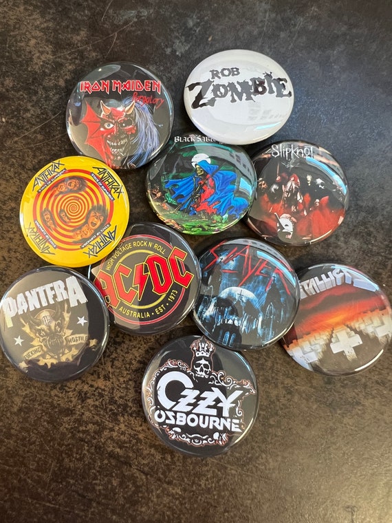 Warranty and FREE shipping Rob Zombie rock music band Pin Pinback ...