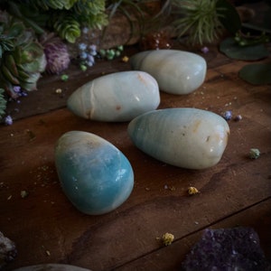 Sky Blue Quartz Raindrop Stone, Sky Blue Caribbean Quartz, Hand Carved ...