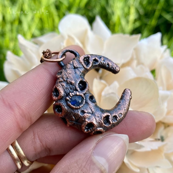 Labradorite Crescent Moon Necklace Moon Copper Pendant Moon - Etsy
