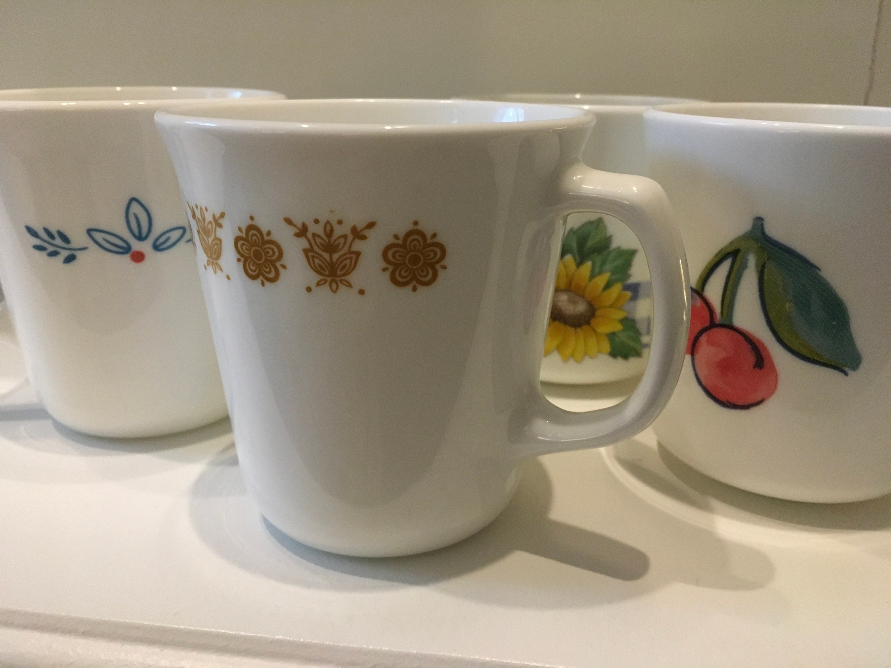 Vintage Corelle Mugs Mismatched Set of 4 Cute Retro Patterns - Etsy