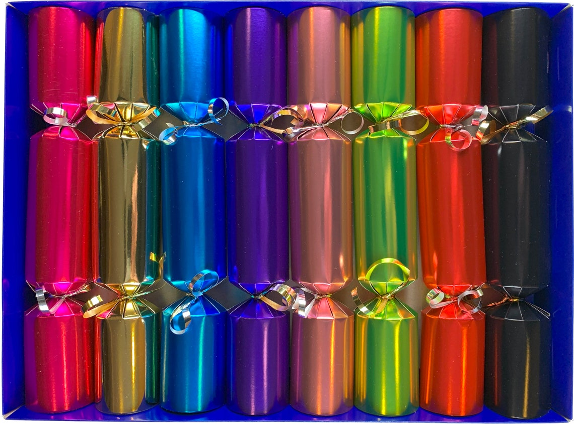 Fill Your Own Christmas Crackers - Box of 8 Crackers in Metallic ...