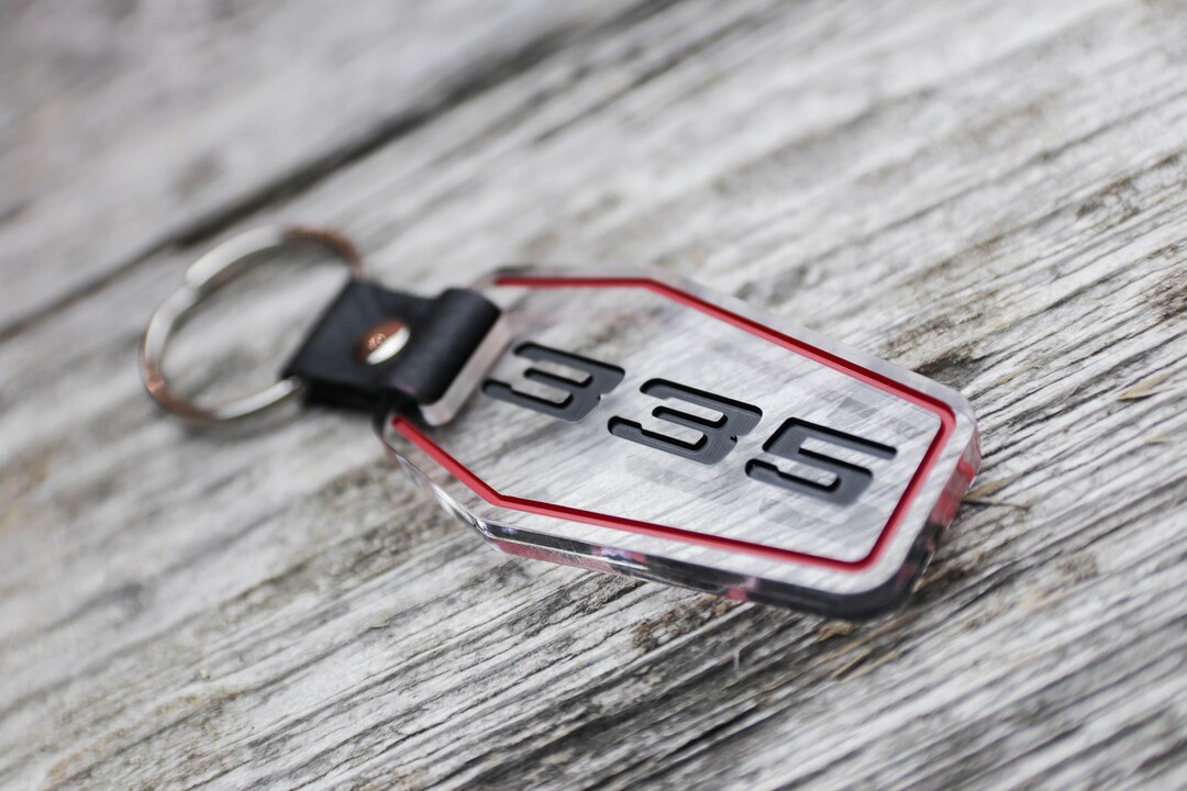 335i Keychain: Plexiglass Keyfob With Leather Strap - Etsy