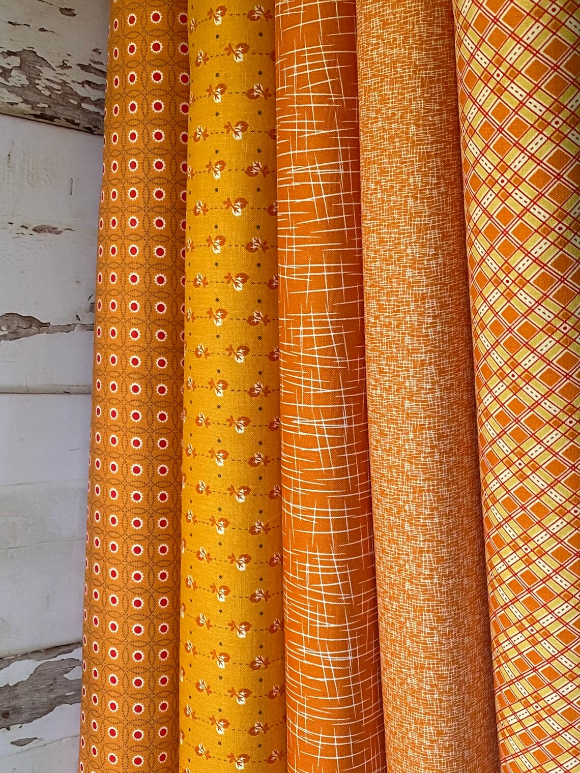 5 Piece Assorted Orange Quilt Cotton Fabric Bundle Riley | Etsy