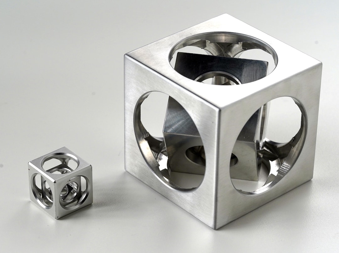 CNC Machined Infinity Cube, Aluminum Fidget Toy, Desktop Table Metal ...