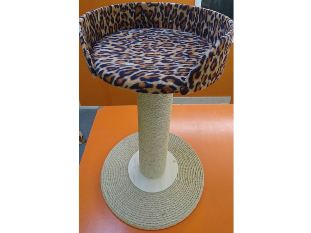 Giant Cat Scratching Post With Large 49cm Bed | Etsy