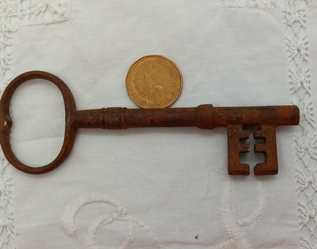 LARGE Antique Gothic Key 5.5 Antique Key Old Key - Etsy