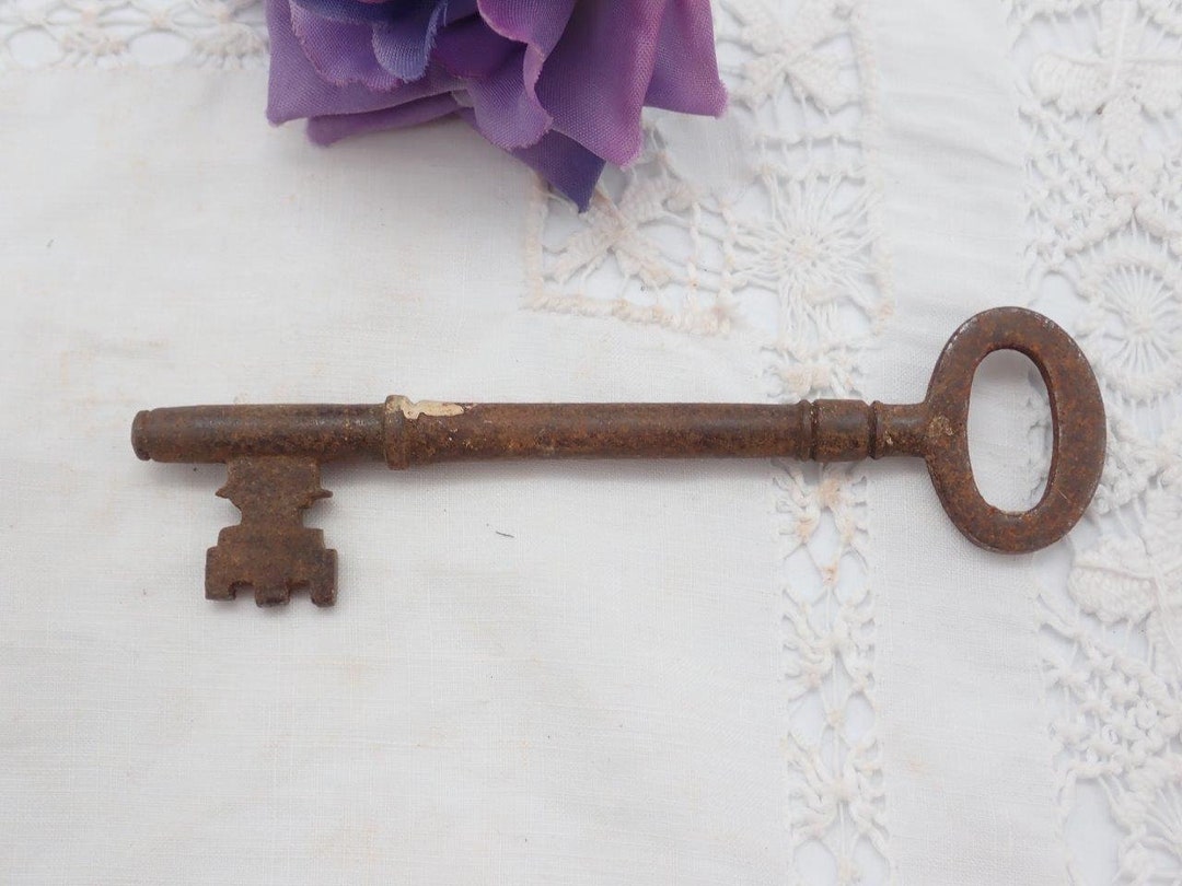 LARGE Antique Gothic Key 4 Antique Key Gothic Key - Etsy