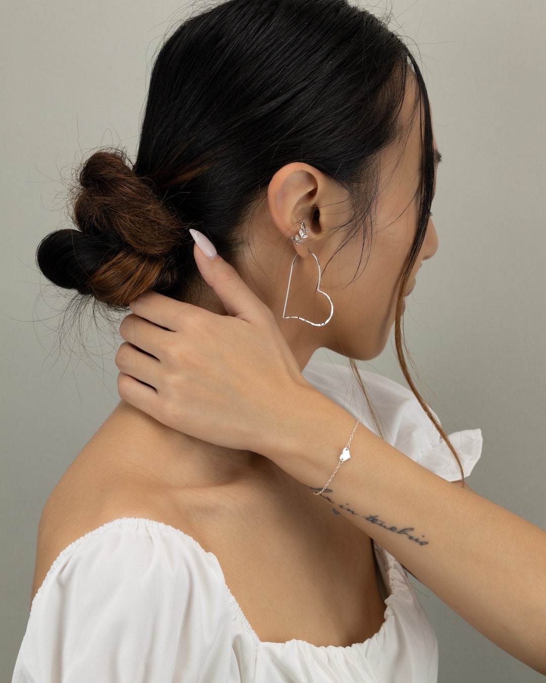 Heart Chain Bracelet Simple Delicate Heart Charm Gift Mom Daughter ...