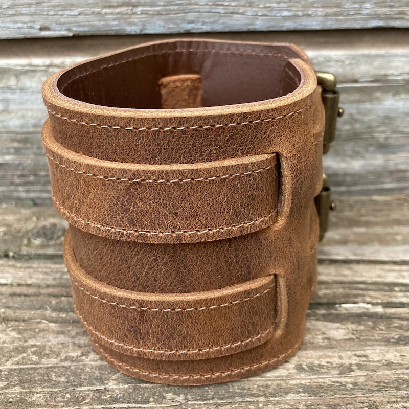 Primitive Brass Bracelet - Etsy