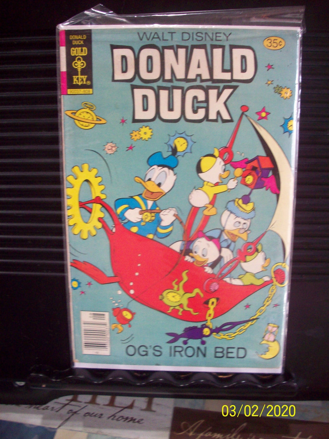 Walt Disney Donald Duck 198 Og's Iron Bed Donald and Nephews on Cover ...