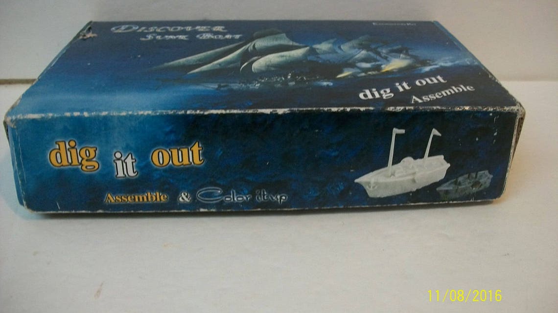 Discover Sunk Boat Excavation Kit SB1 Wooden Boat Kit Open Box Sealed ...