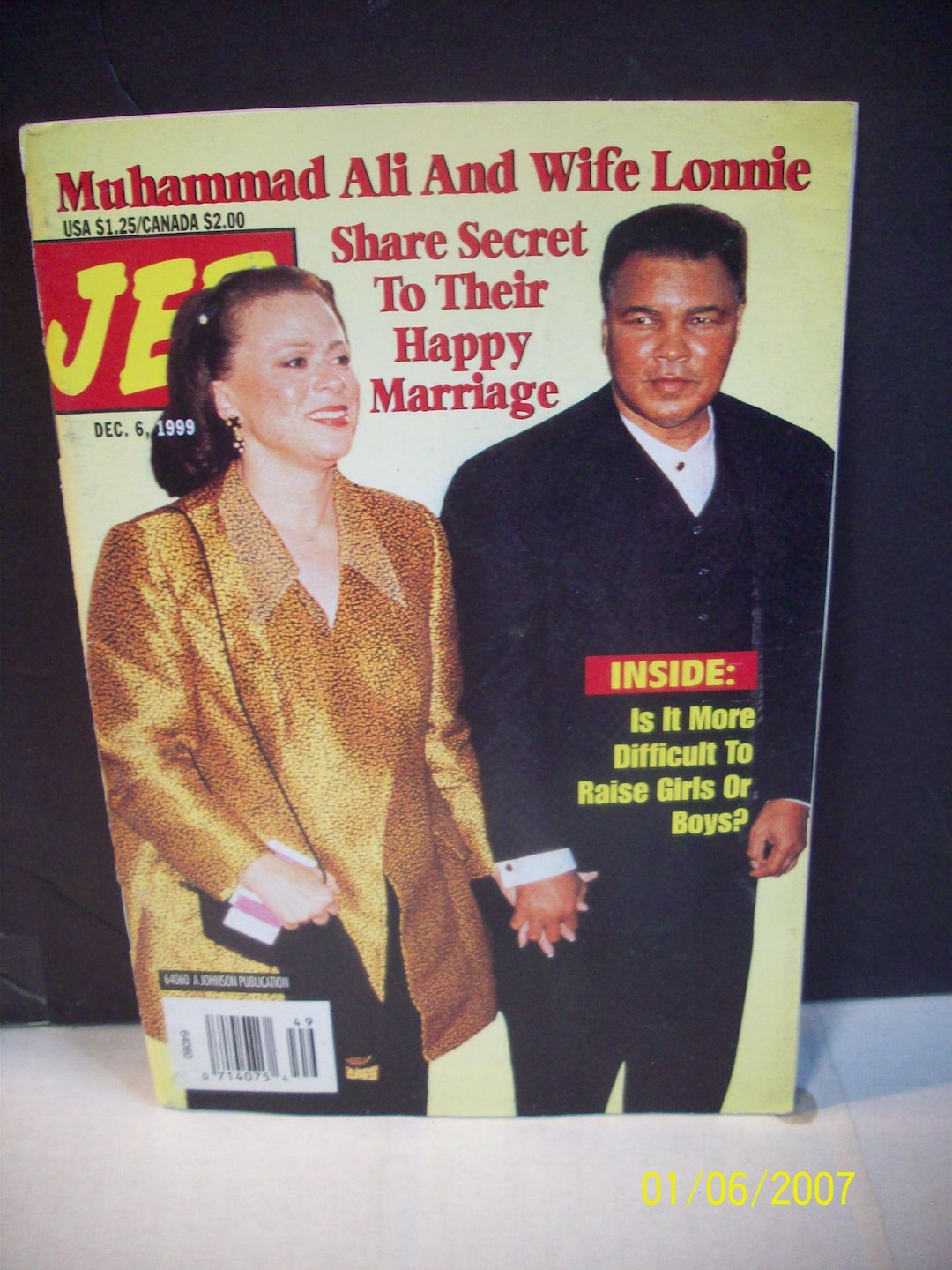 Muhammed Ali and Wife Lonnie on Cover Jet Magazine Dec 6,1999 African ...