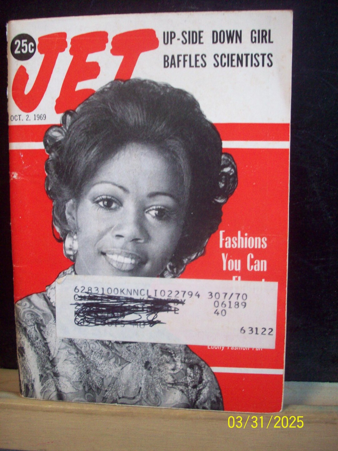 Fashion Model Cover Upside Down Girl Jet Magazine Oct 2,1969 Vintage ...