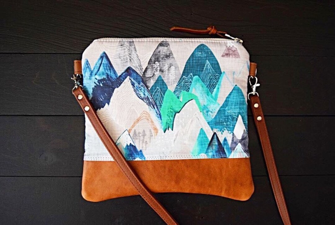 Aurora Borealis Mountain Crossbody, Mountain Bag, Woodland Crossbody ...