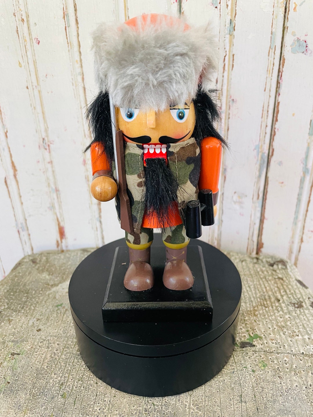 Vintage Wood Camo Hunter Nutcracker - Etsy