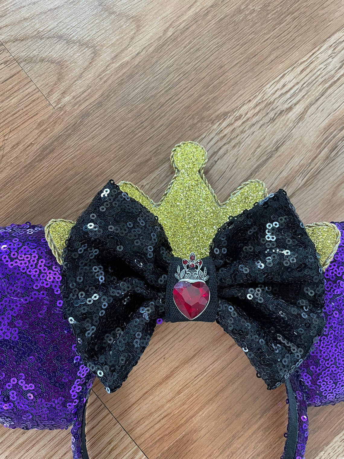 Evil Queen Themed Minnie Mouse Ears - Etsy