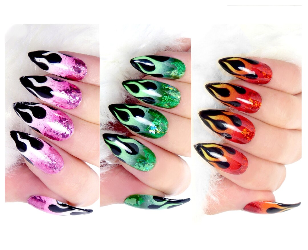 Flame Nails ／ Reusable Holographic Press on Nail Set Art Fire Gift Holo ...