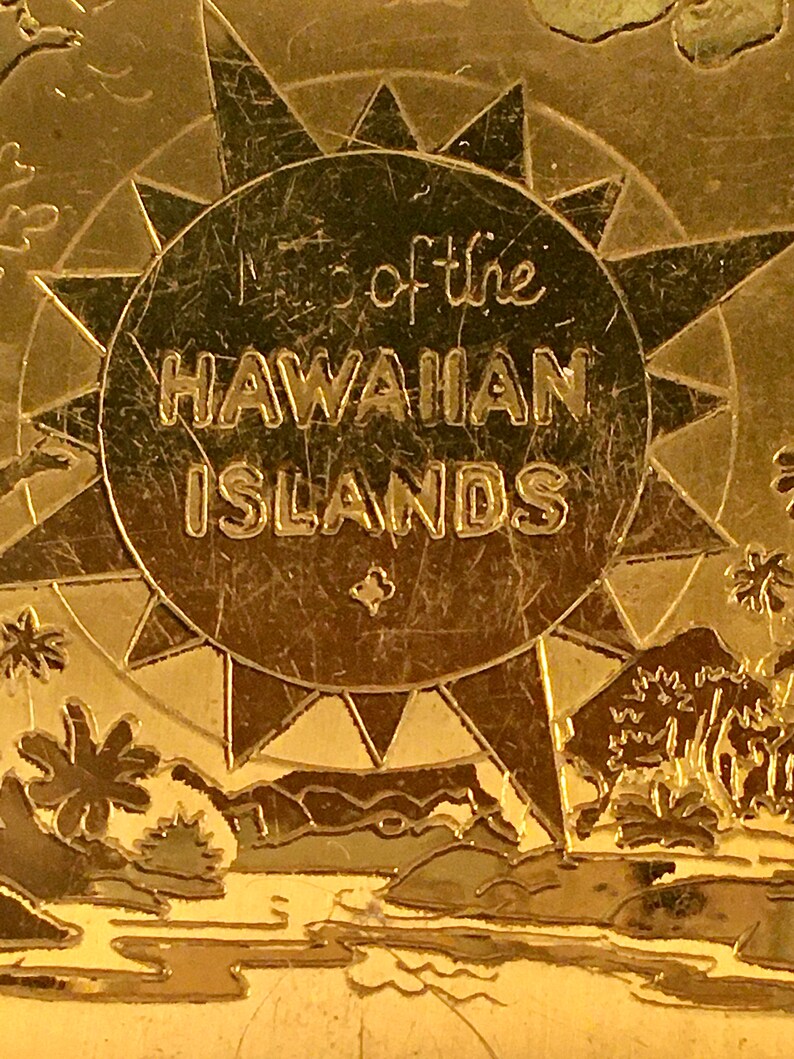 Large Vintage Map of Hawaii Square Goldtone Compact Circa 1950's - Etsy