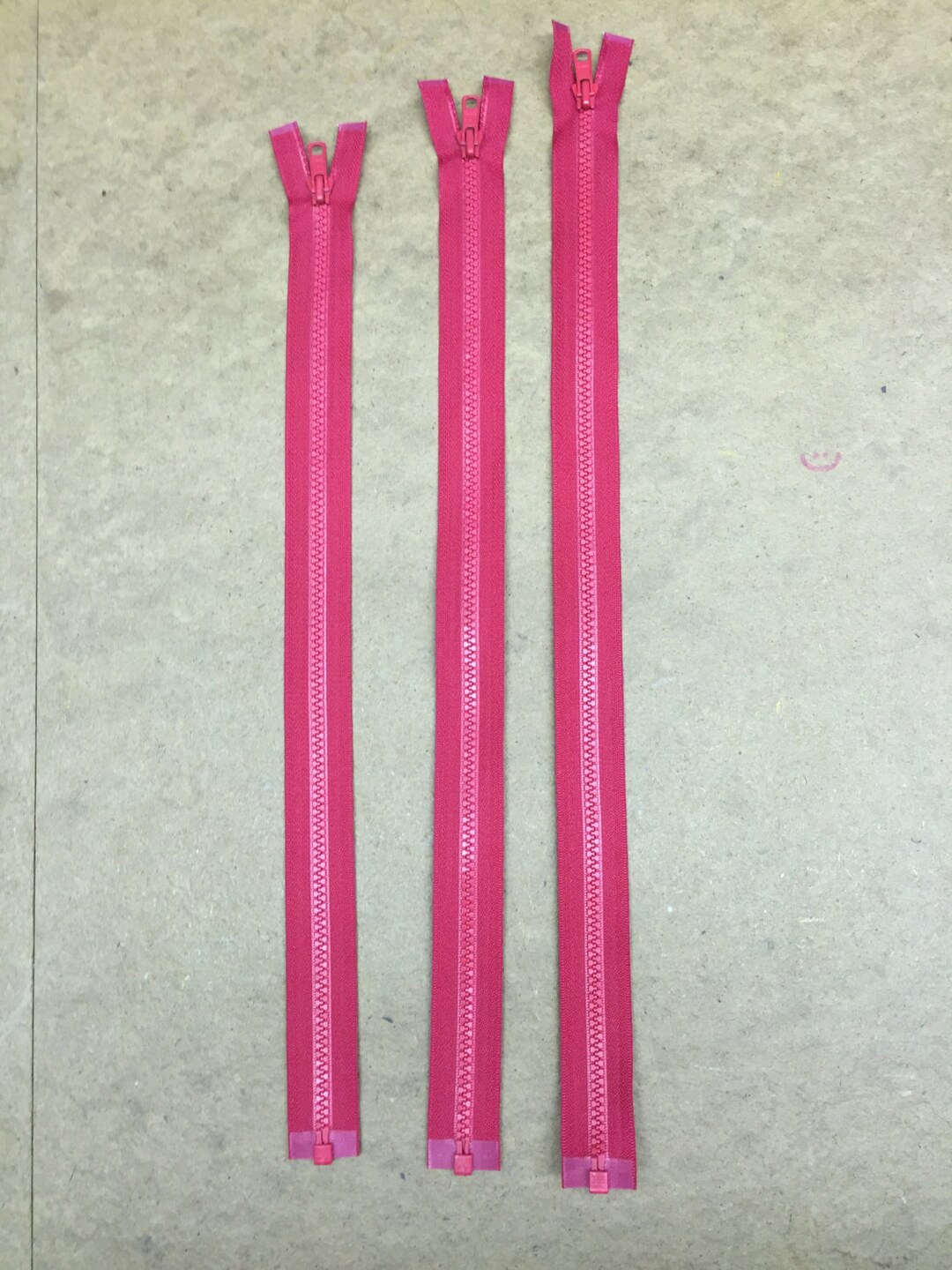 YKK Red Separating Zippers-set of 4 - Etsy