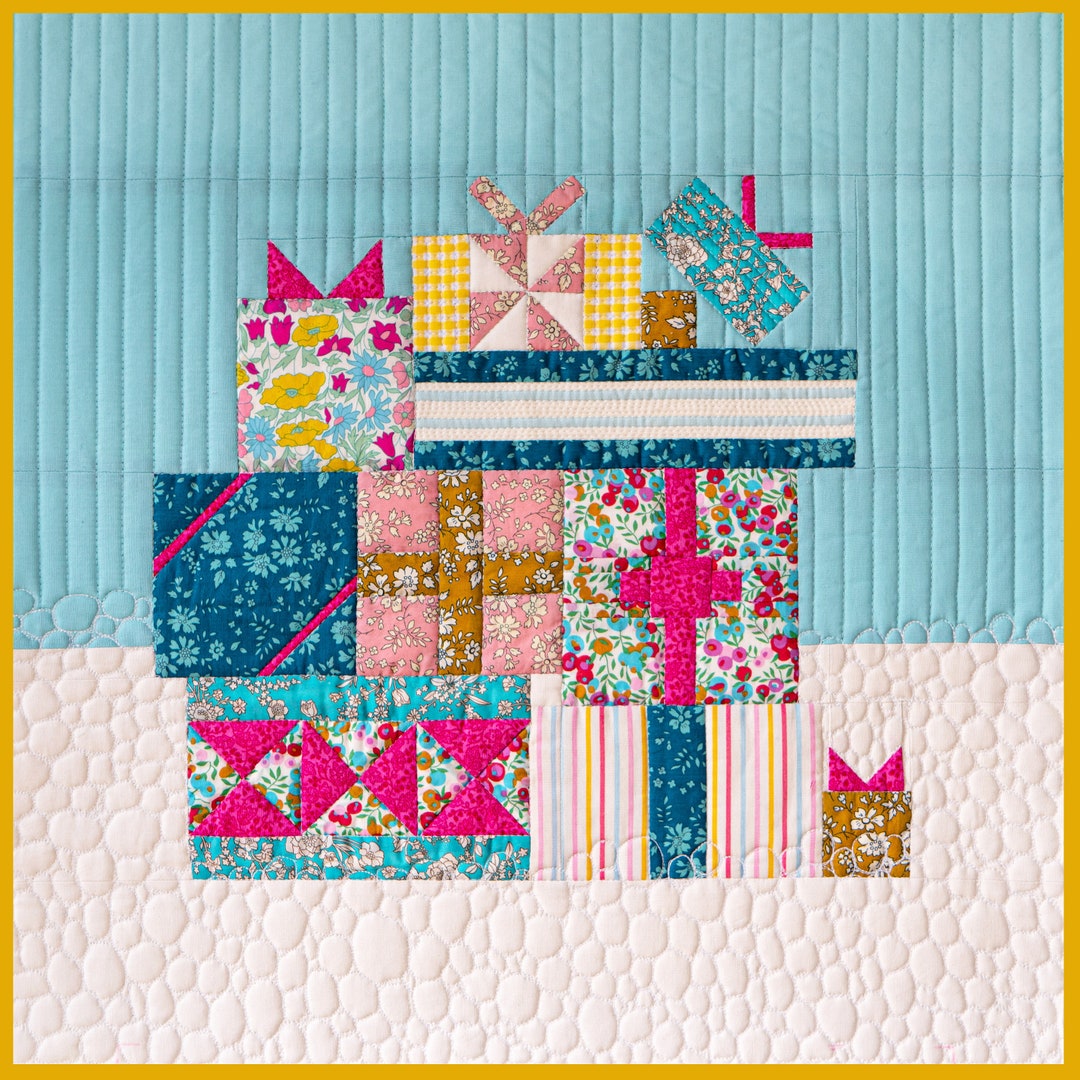 Christmas Pillow Mini Quilt Gift Exchange Pdf Pattern Arabesque ...