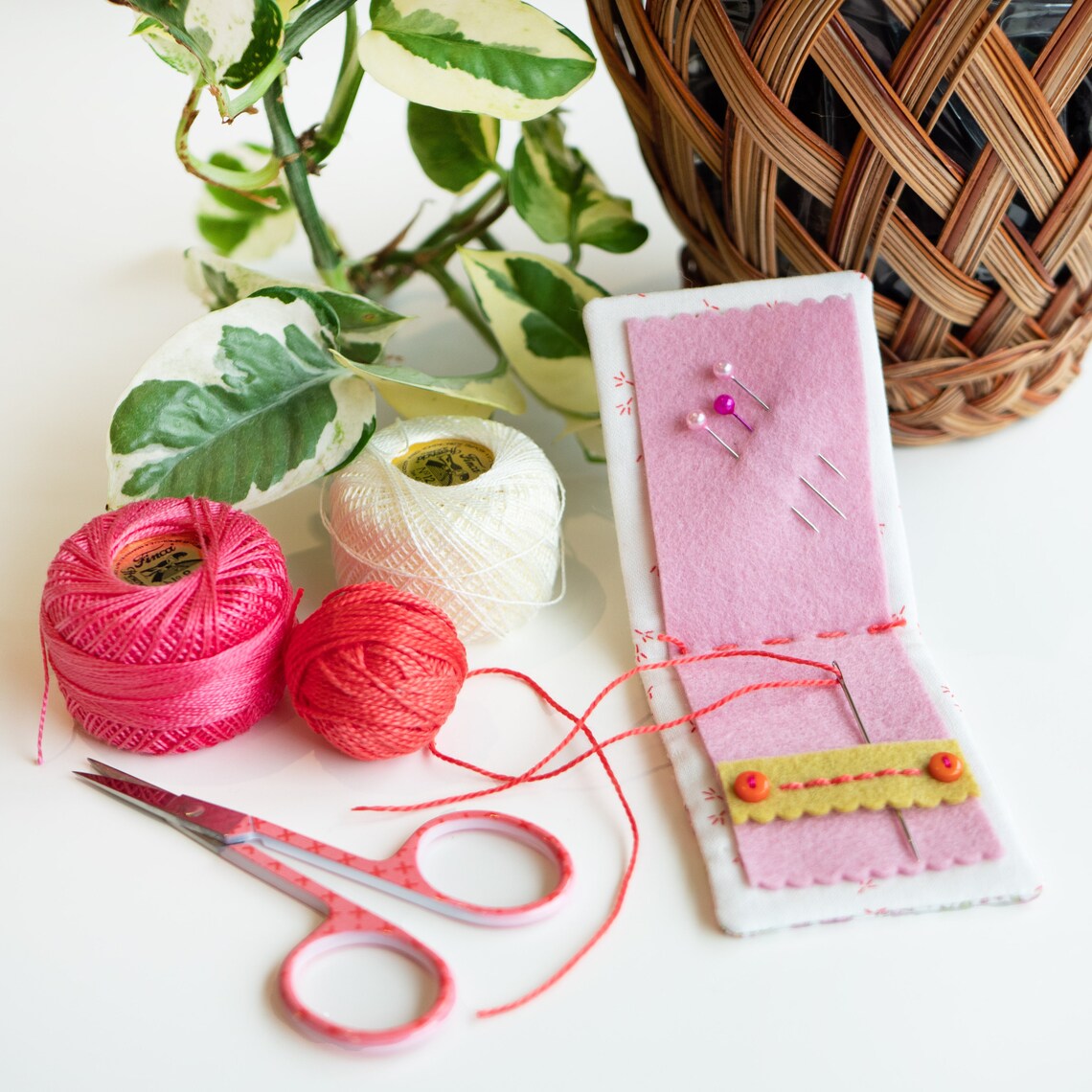 Micro Needlebook Arabesque Scissors Mini Makes Sewing - Etsy