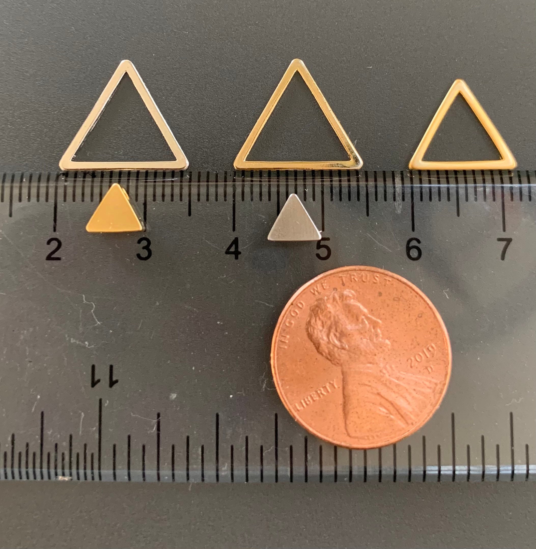 Tiny Gold or Silver Triangle Necklace Gold Geometric Triangle | Etsy