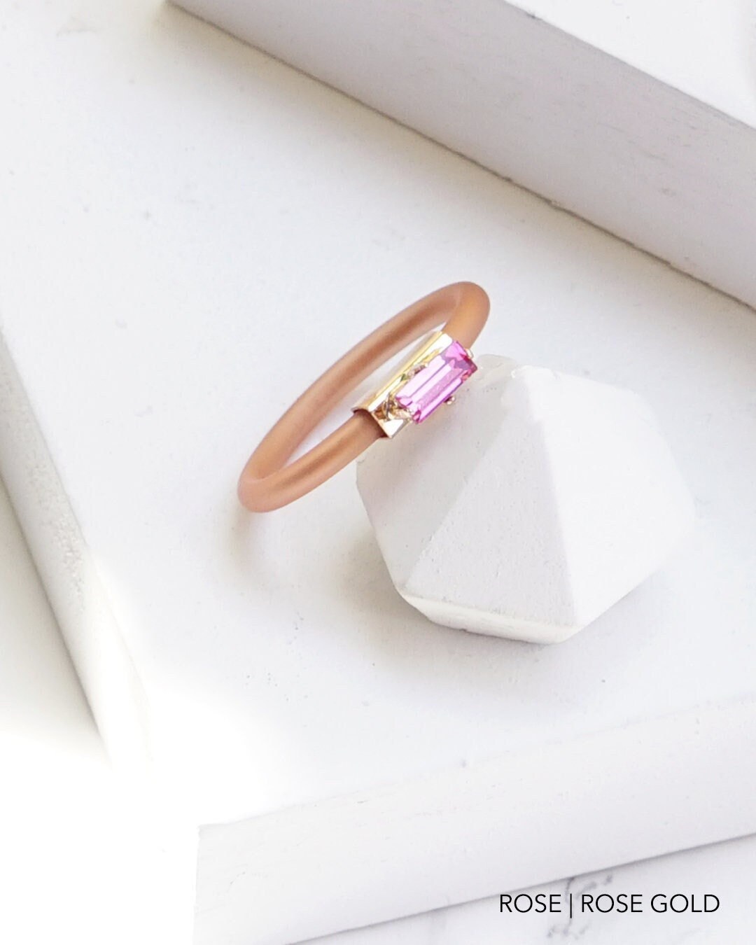 Silicone Rings for Women, Silicone Ring With Crystal, Pink Silicone ...