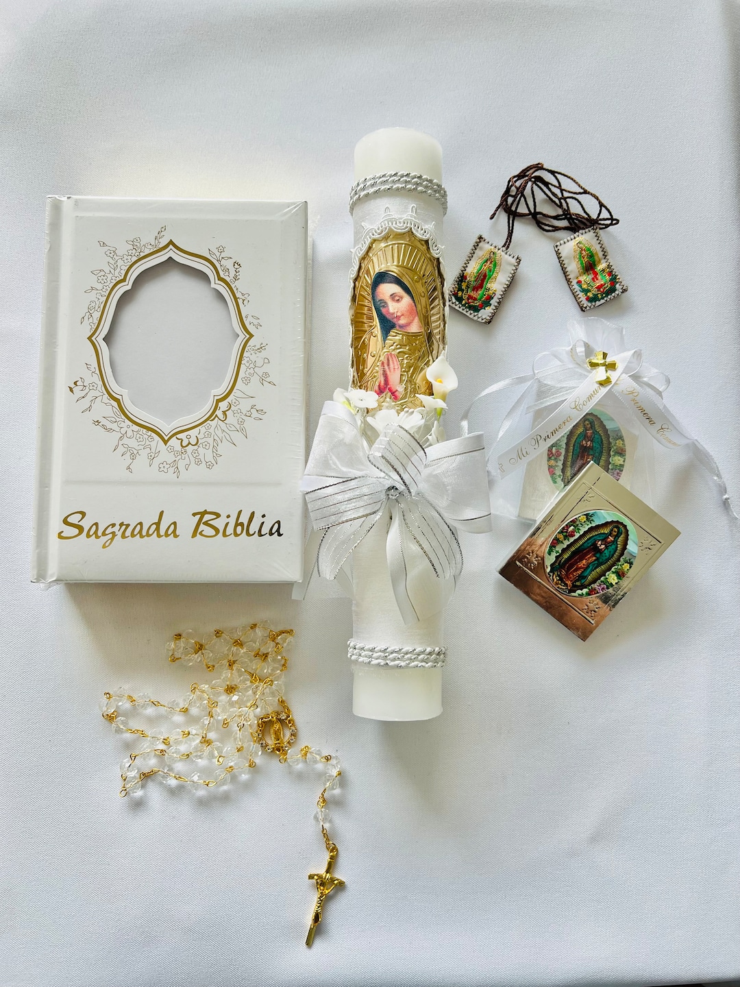 Set De Primera Comunion:sagrada Biblia En Espanol, Vela Decorada ...