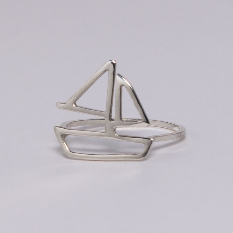 Sailboat Ring in Sterling Silver Nautical Sailing Boat - Etsy
