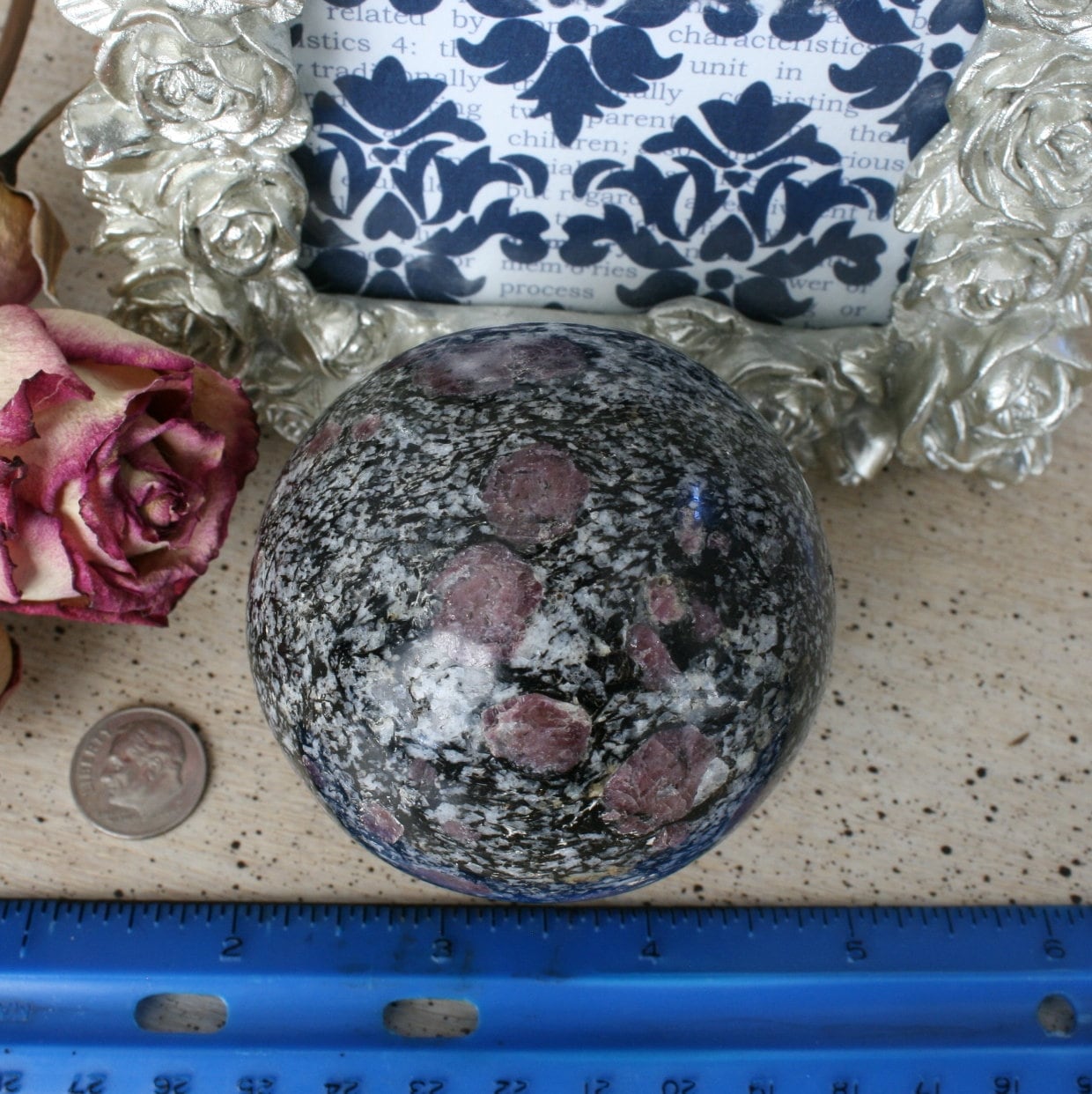 Spinel in Basalt Sphere, Crystal Ball, Crystal Spheres, Garnet Crystals ...