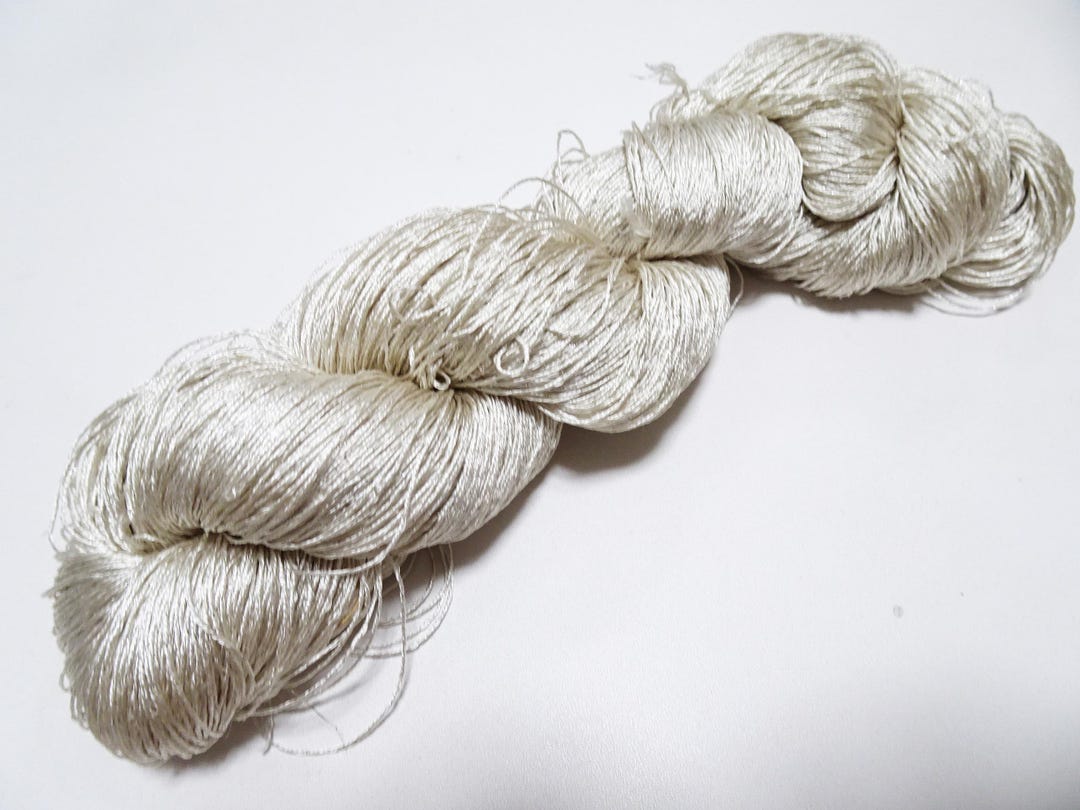 Japanese Vintage High Class Rare Silk Thread Mixture of Gold Embroidery ...
