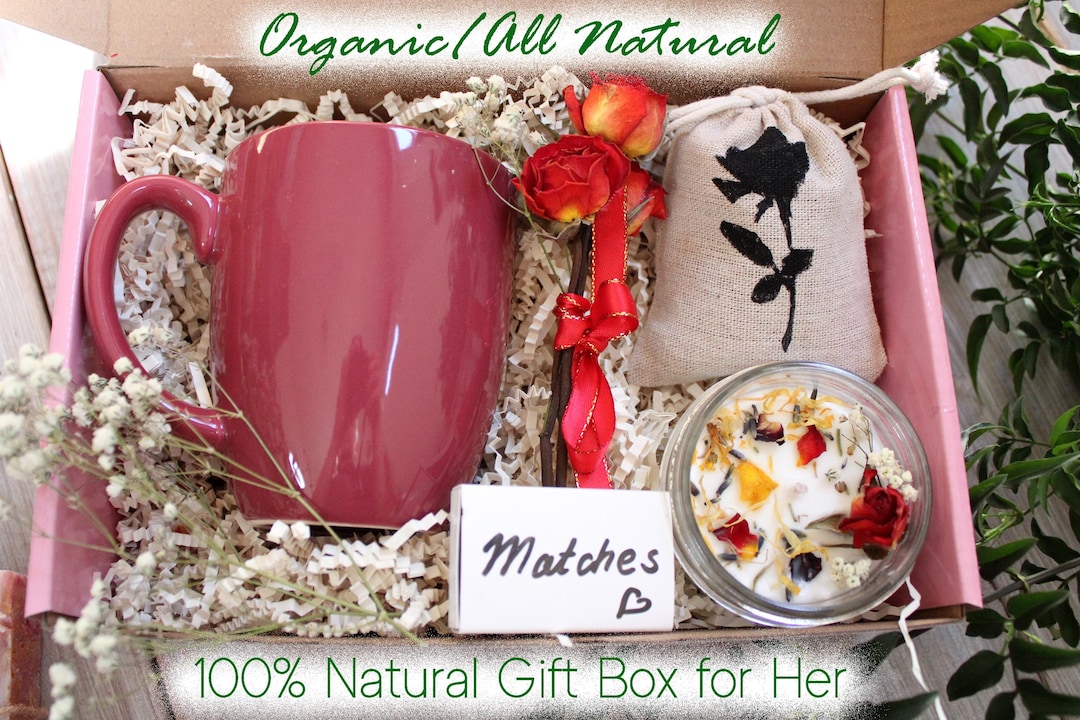 Self-care Gift Box – Soy Candle, Soap, Mug & Flowers - Etsy