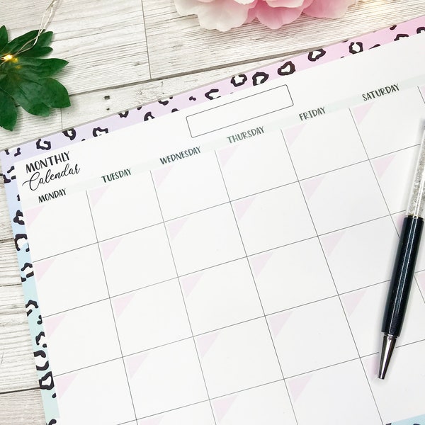 Desk Calendar - Etsy UK