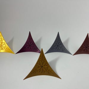Flower W/ Vine/stem Design Stair Dust Corners – 3D Printed Victorian ...