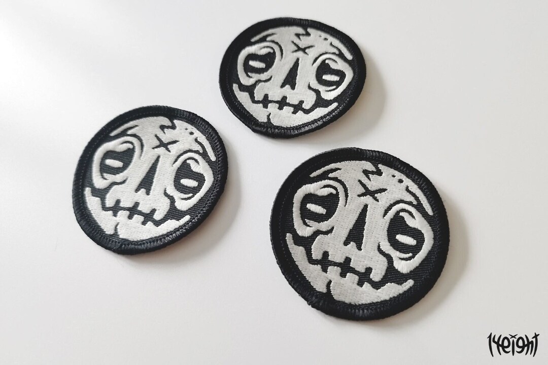 Skull Face - Glow in the Dark Sew on Patch / Horror Patch / Gothic ...