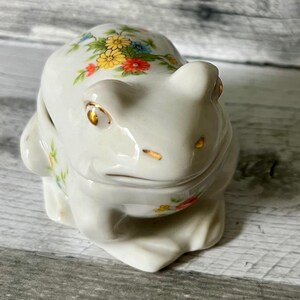 Lefton China Frog Trinket Box Japan Hand Painted 1062 - Etsy