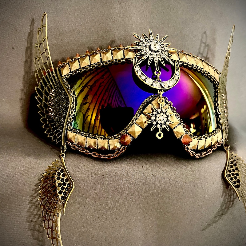 Antique Gold Valkyrie - Etsy