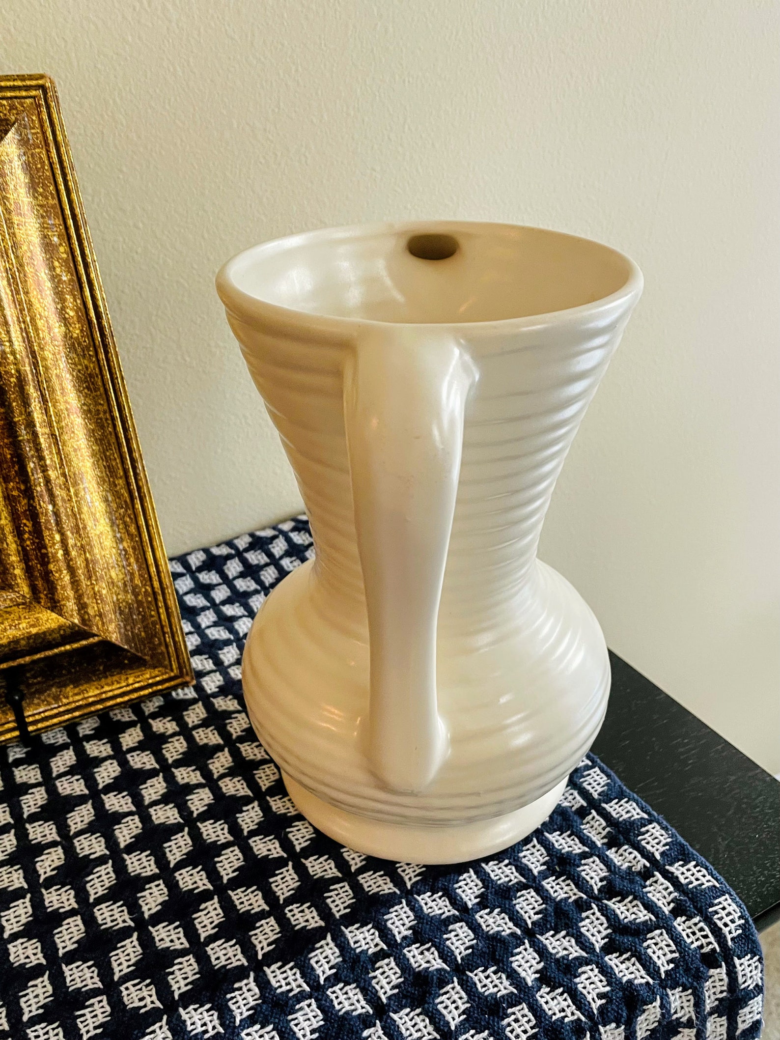 Antique/vintage HAEGER POTTERY Double Handled Ribbed Body Urn Shape ...