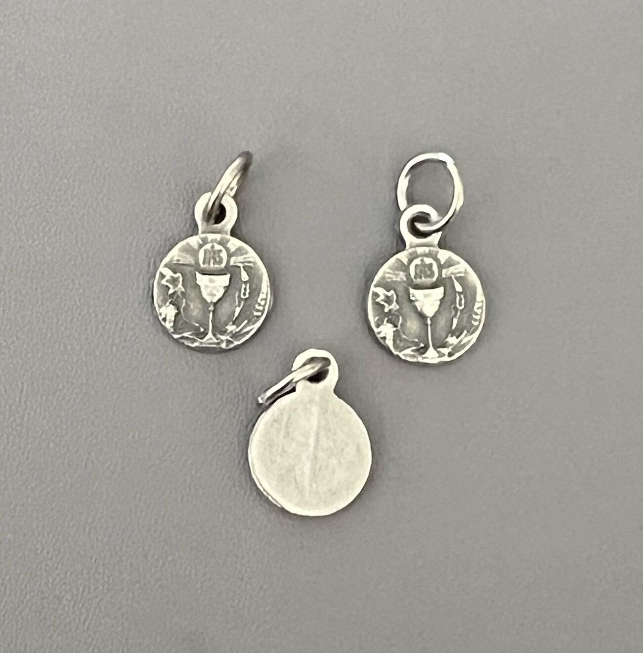 3 Pc ROUND Small CHALICE Eucharist Charms / Silver First Holy - Etsy