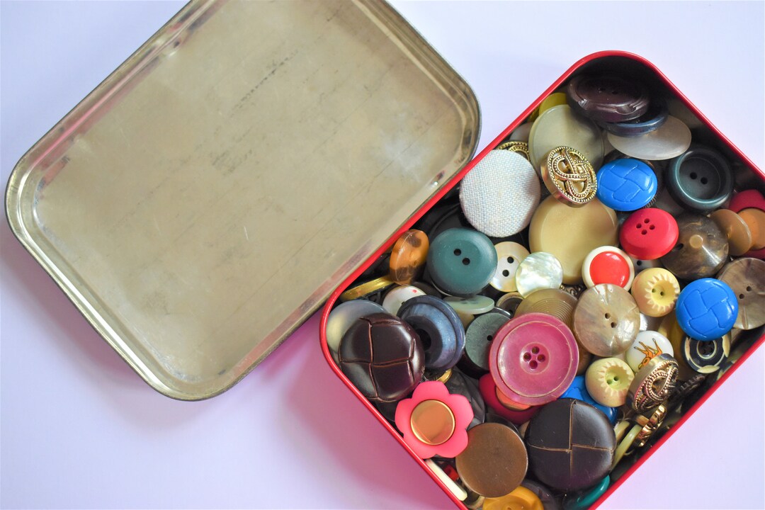 Vintage Tin Filled With Buttons. Button Tin. Vintage Buttons. Sewing ...