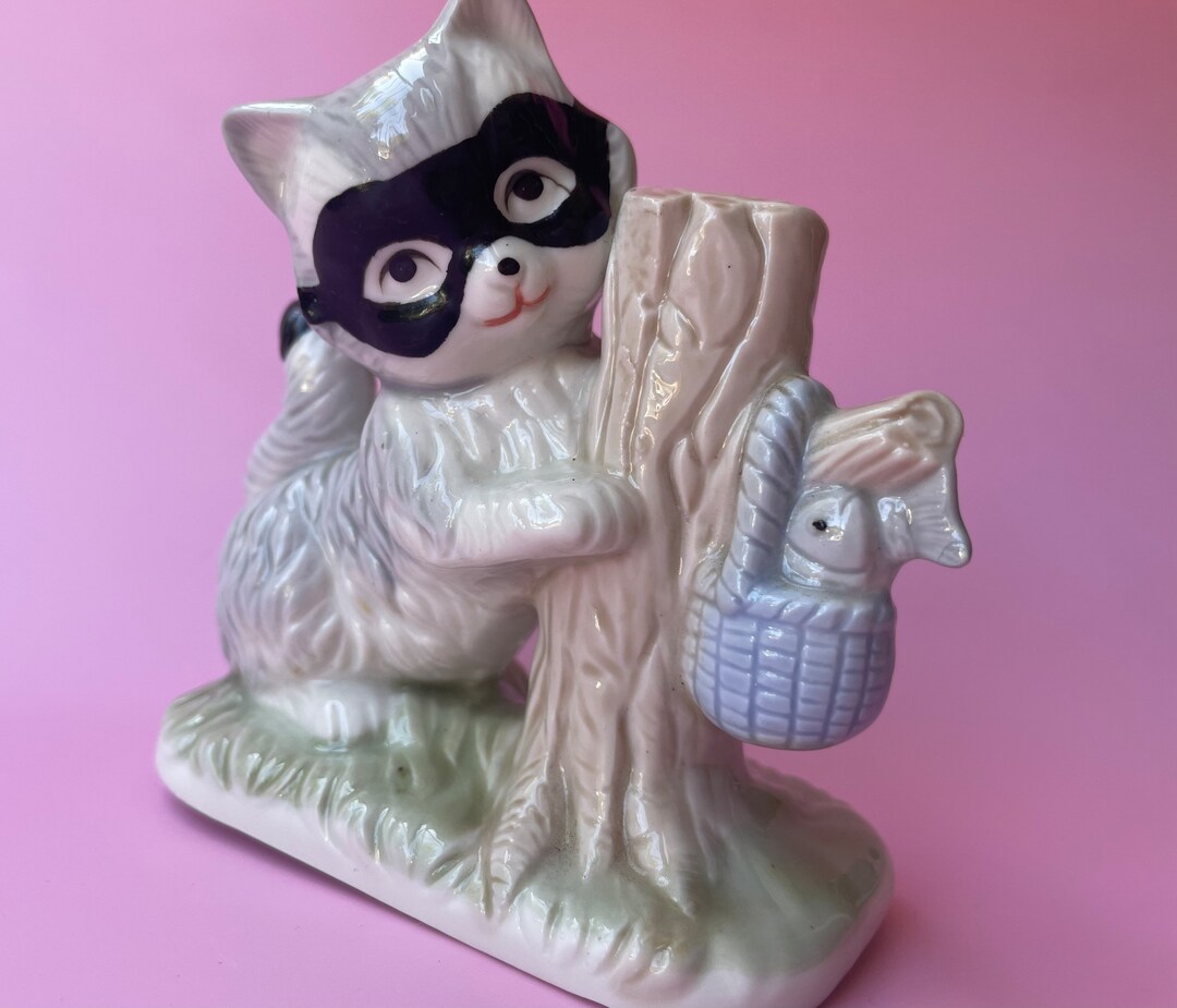 Vintage Kitsch Zorro Cat Figurine-up Cycle-ceramic-home Decor - Etsy