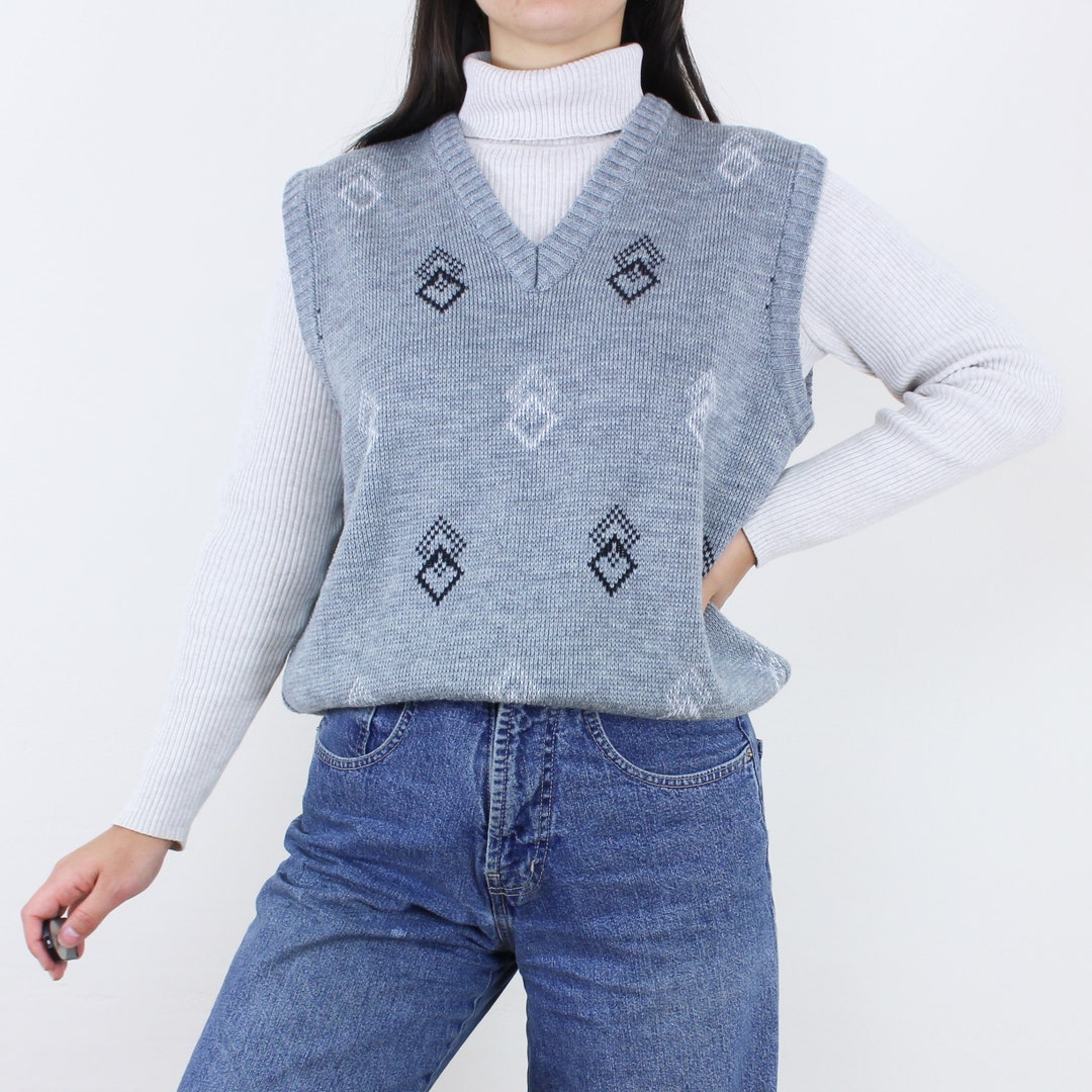 Vintage 70s/80s Gray Sweater Vest, the Fox Collection, Black & White ...