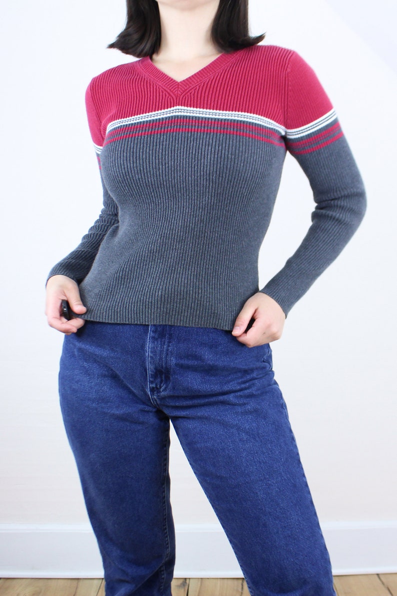 Vintage Late 90s/y2k Rib Knit Sporty V-neck Top, Ribbed, Gray W/ Red ...