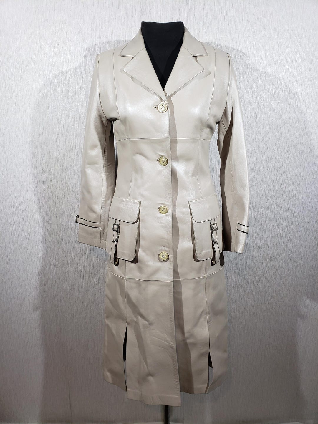 Elegant Women's Long Leather Jacket. Beige Women's Leather Jacket With ...