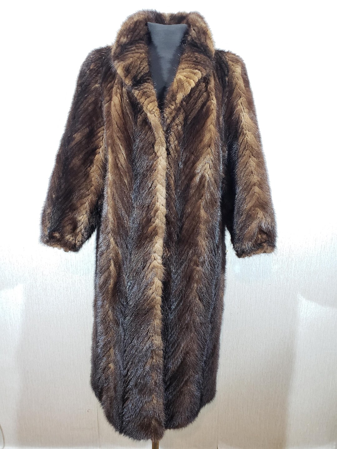 Stylish Brown Women's Mink Coat. Gorgeous Women's Brown Fur Coat Made ...