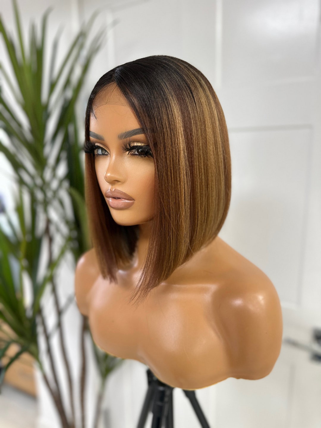 Fifi-short Bob Rooted Multitone Gold/brownt Lace Part Lace Frontal ...