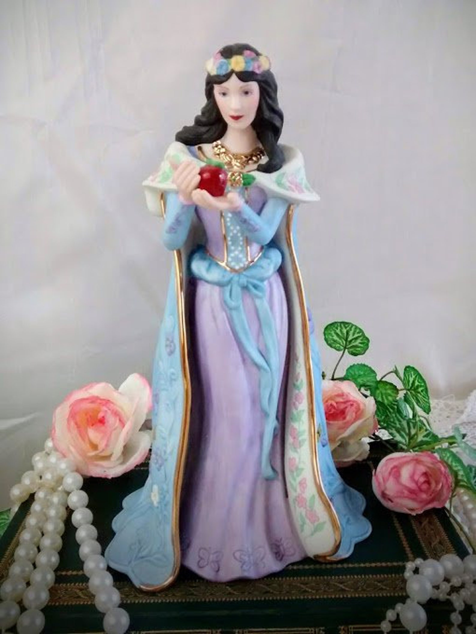 Lenox Princess Snow White / Legendary Princesses 1989 Offering - Etsy