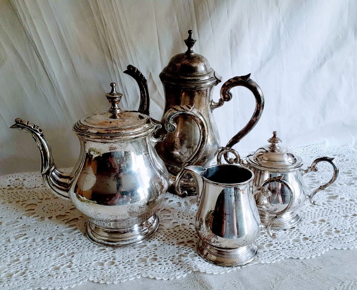 Kent Silversmiths Vintage Teapot