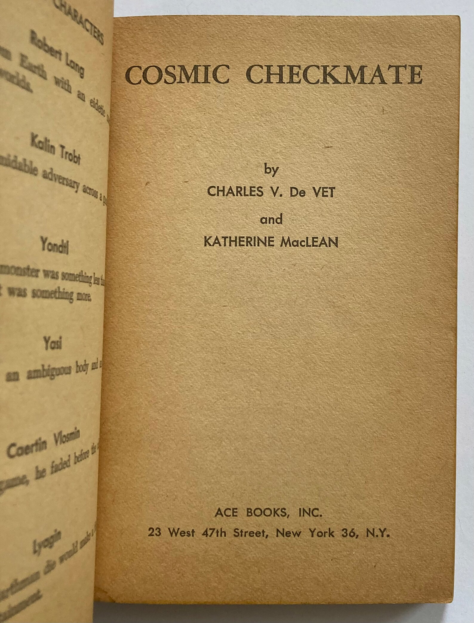 Cosmic Checkmate by Charles V. Devet & Katherine Maclean / King of the ...
